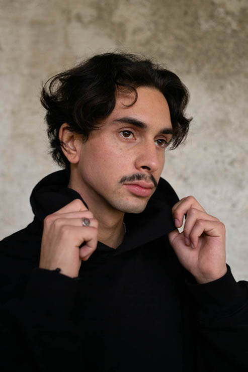 MALE MODELS - GRAND MODELS