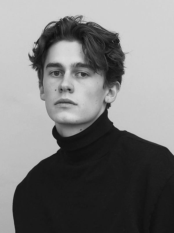 MALE MODELS - GRAND MODELS